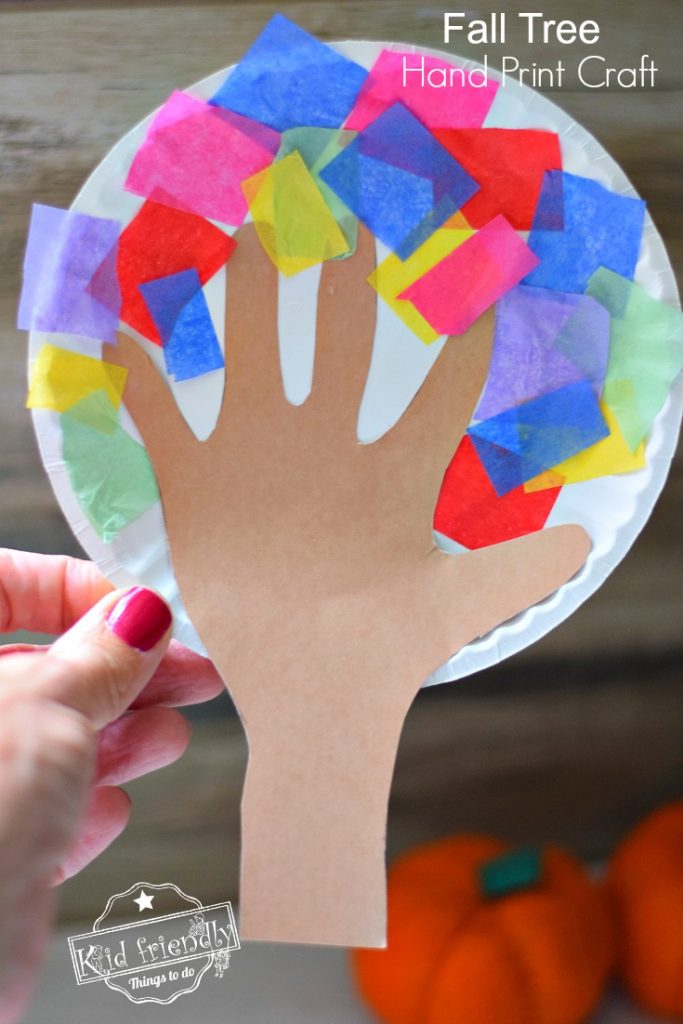 A Fall or Thanksgiving Hand Print Tree Craft - Kid Friendly Things To ...