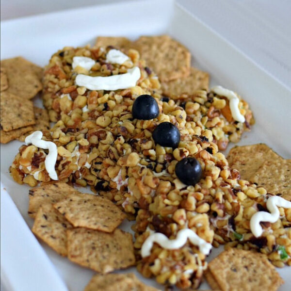 String Cheese Diplomas - a Fun and Easy Graduation Party Idea