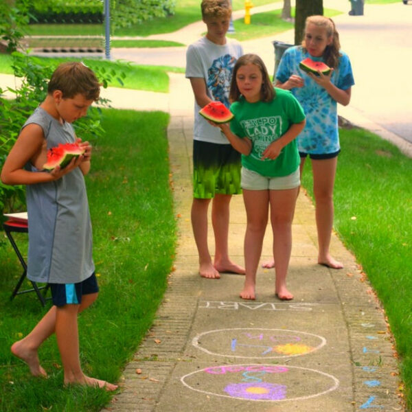 Sponge Relay - Kid Friendly Things to Do