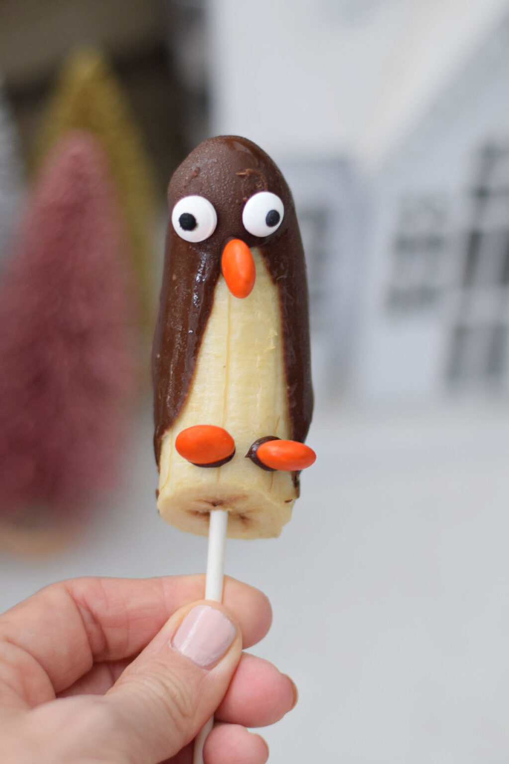 Frozen Banana Penguins - Kid Friendly Things to Do