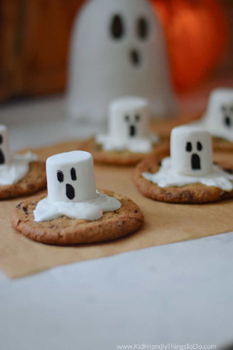 Marshmallow Ghost Cookies - Kid Friendly Things to Do